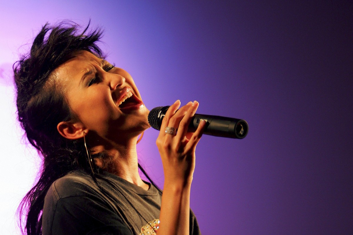 Coco Lee's Tragic Death Highlights the Need for Mental Health Support ...