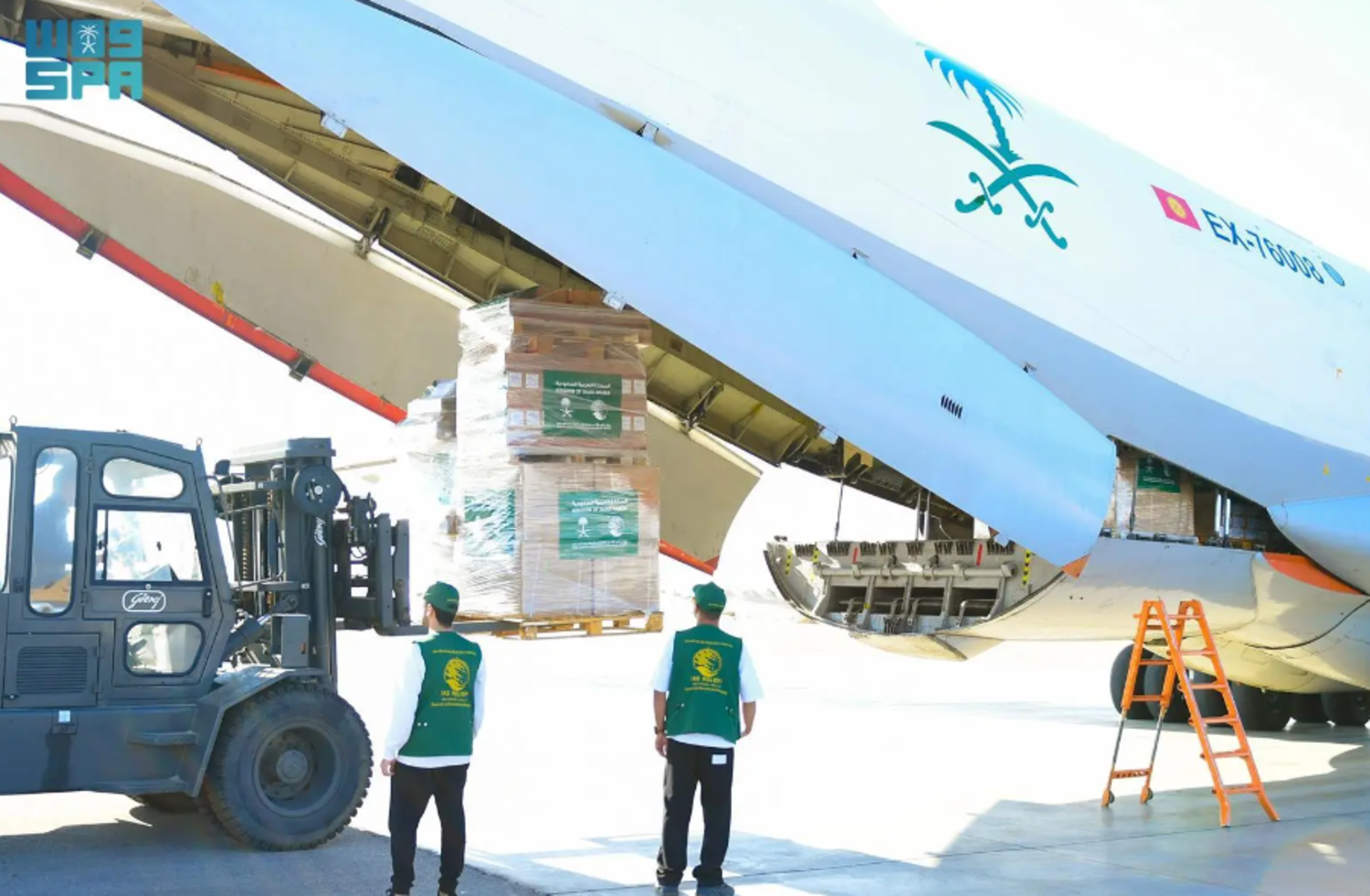 Saudi Humanitarian Aid Lands in Egypt for Gaza - Saudi Press