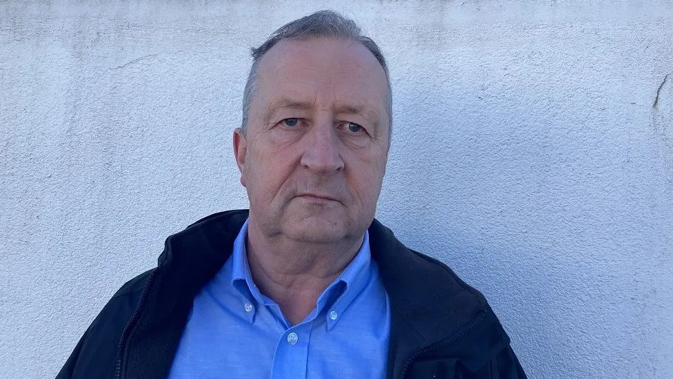 Translink: Bus and rail strikes suspended after latest pay offer ...