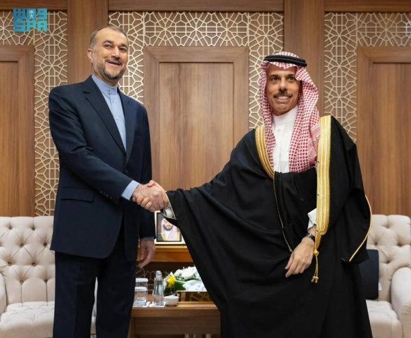 Saudi FM meets Iranian counterpart in Jeddah - Saudi Press
