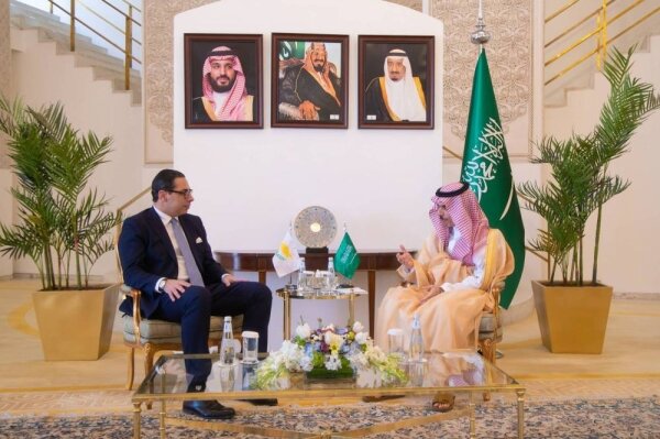 Saudi Arabia and Cyprus Sign Visa Waiver Agreement for Diplomatic ...