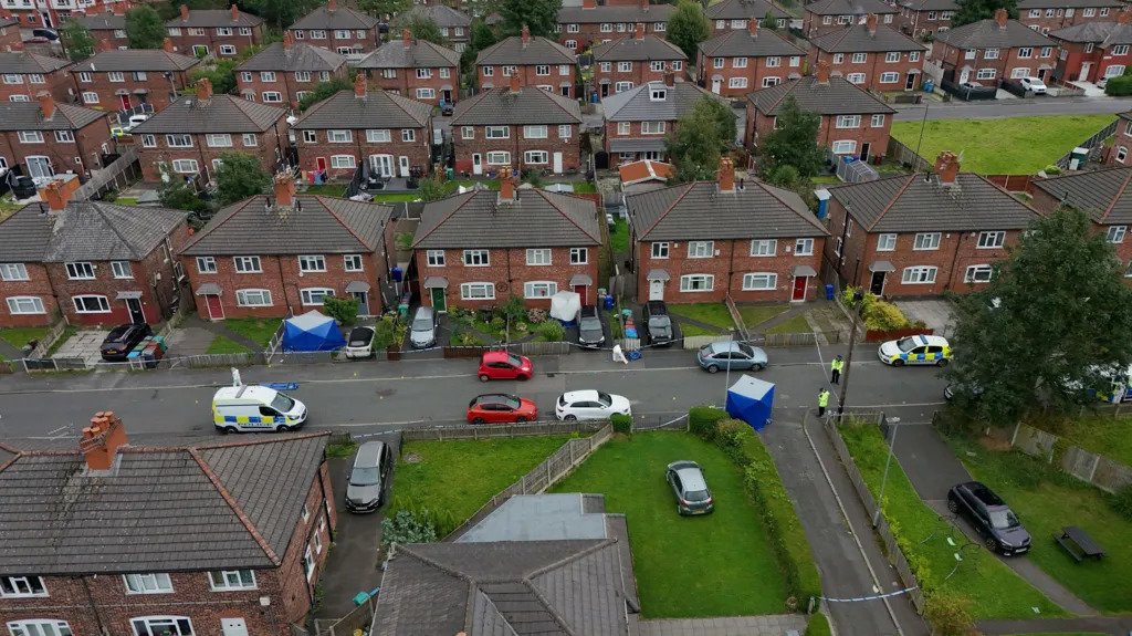 Gorton Stabbing: Man Arrested for Murder - London Daily