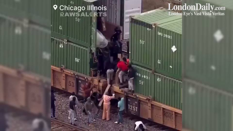 Mass Looting of Chicago Cargo Train: 50 to 150 Looters Ransack ...