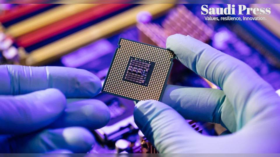 Global Semiconductor Industry Faces Persistent Challenges Amid Efforts ...
