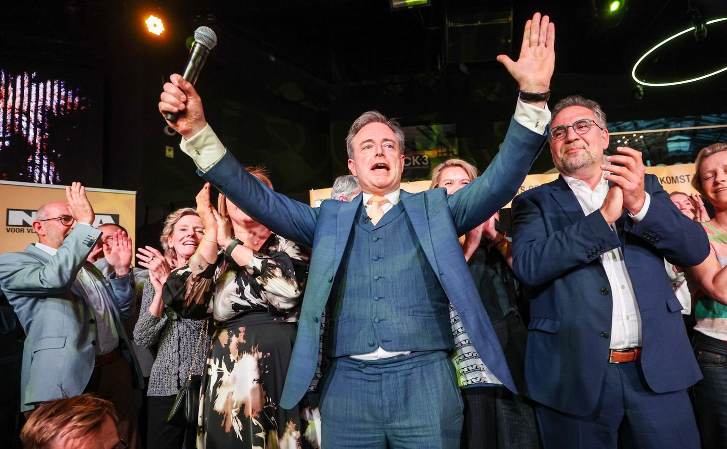Belgium Forms New Government with Flemish Nationalist Bart De Wever as ...