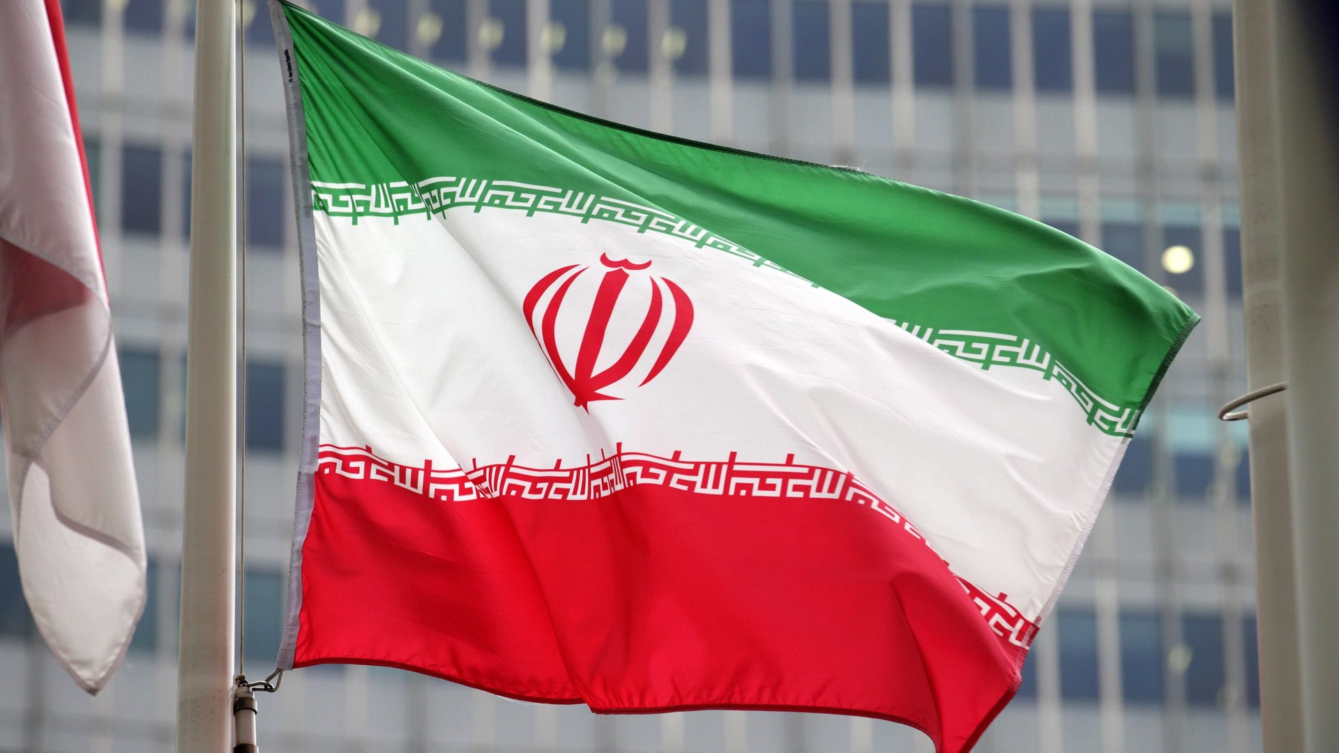 Two British citizens apprehended in Iran amidst rising tensions ...