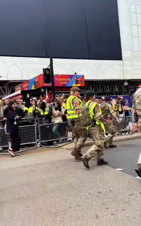 The British Army - London Daily