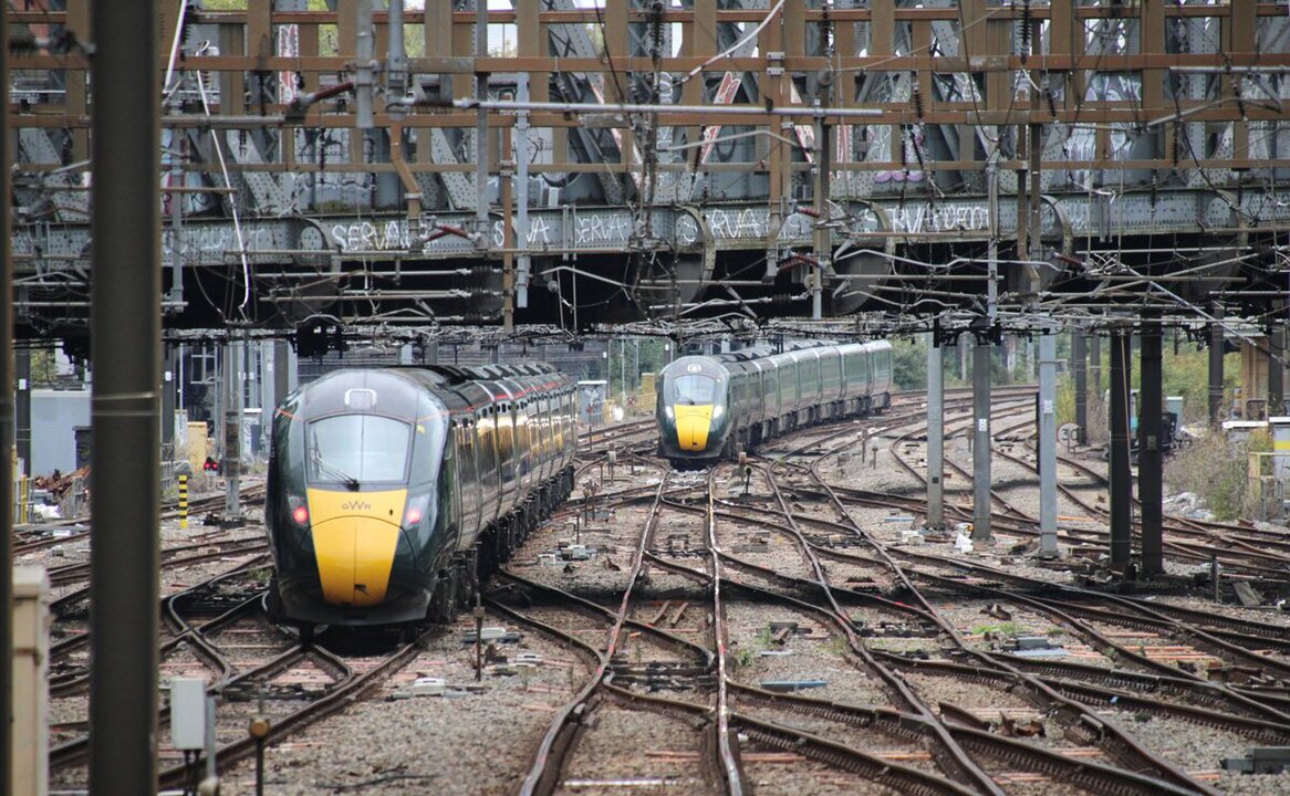 Trains West of London Highlight UK Rail Network - London Daily