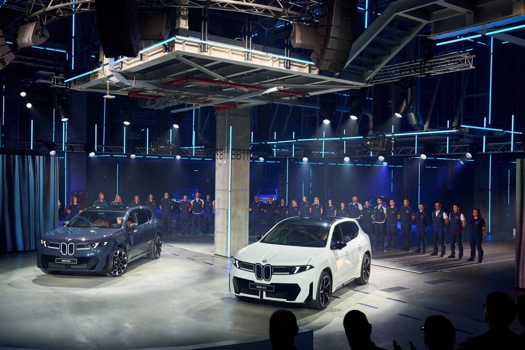 BMW Opens Debrecen Plant in Hungary - Budapest Post