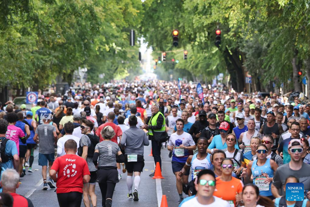 Budapest Marathon Marks 40th Anniversary with Record Participation ...