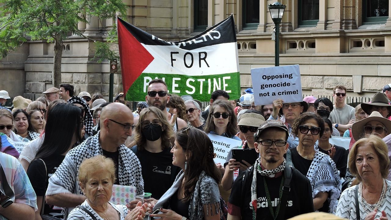 Hundreds Rally Across Australia Against New Anti-Protest Laws After ...